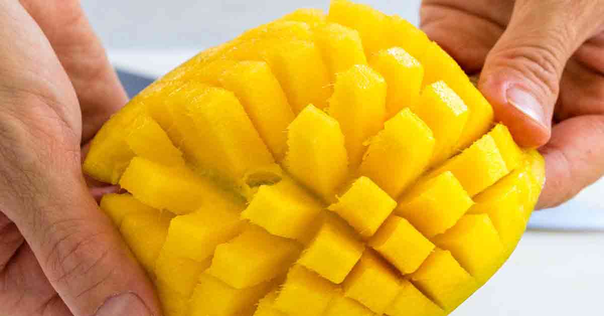 How to Cut a Mango - Jessica Gavin