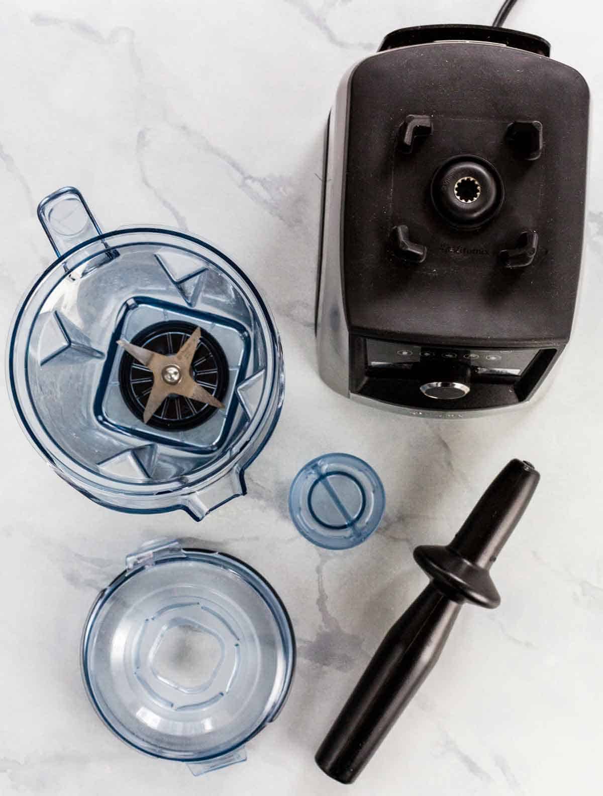 Kitchen Blender Uses and Tips - Jessica Gavin