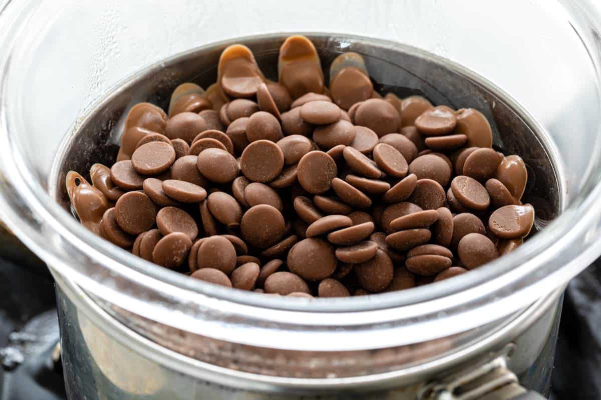 How to Melt Chocolate - Jessica Gavin