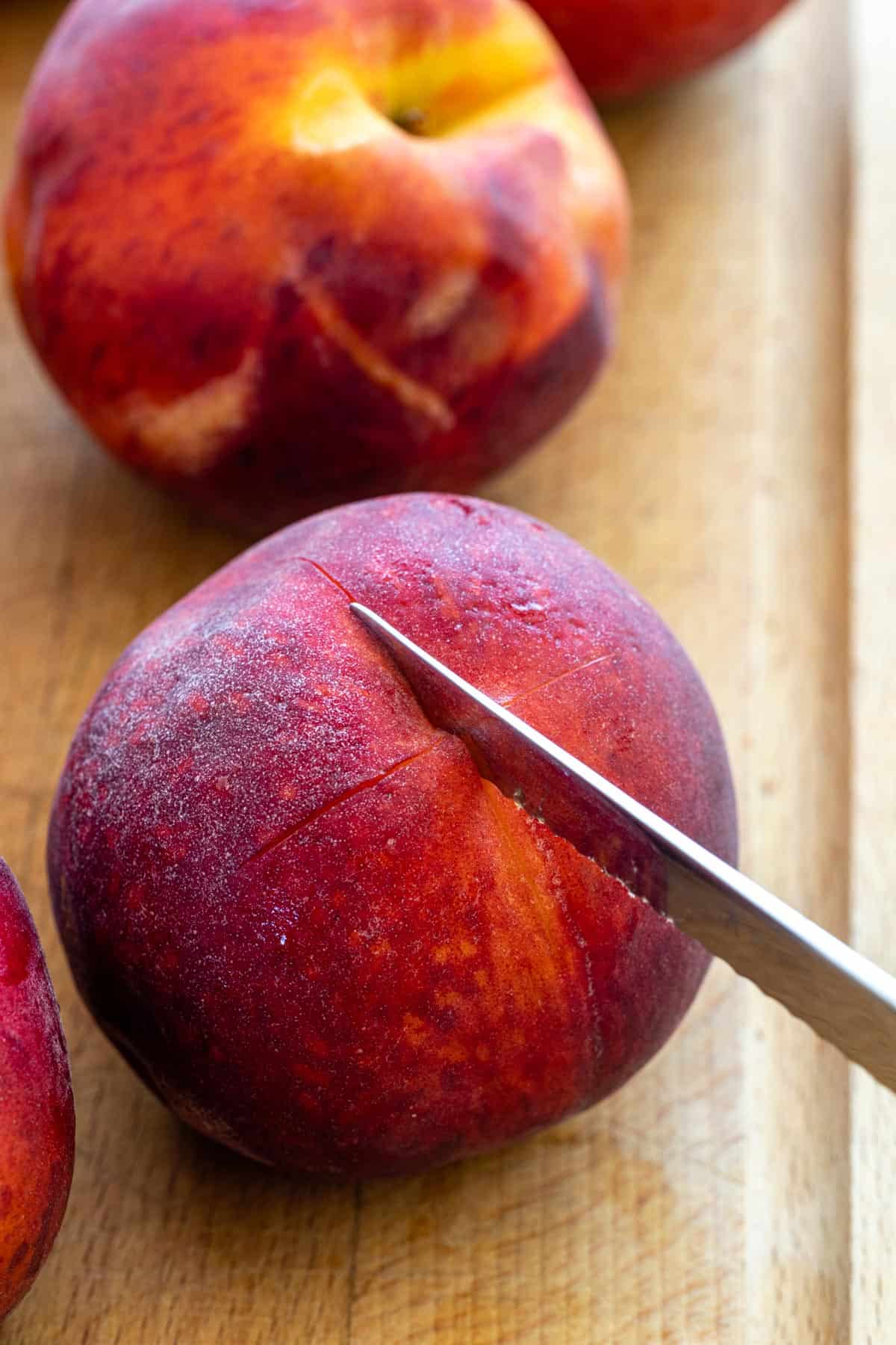 How to Peel Peaches (2-ways) - Jessica Gavin