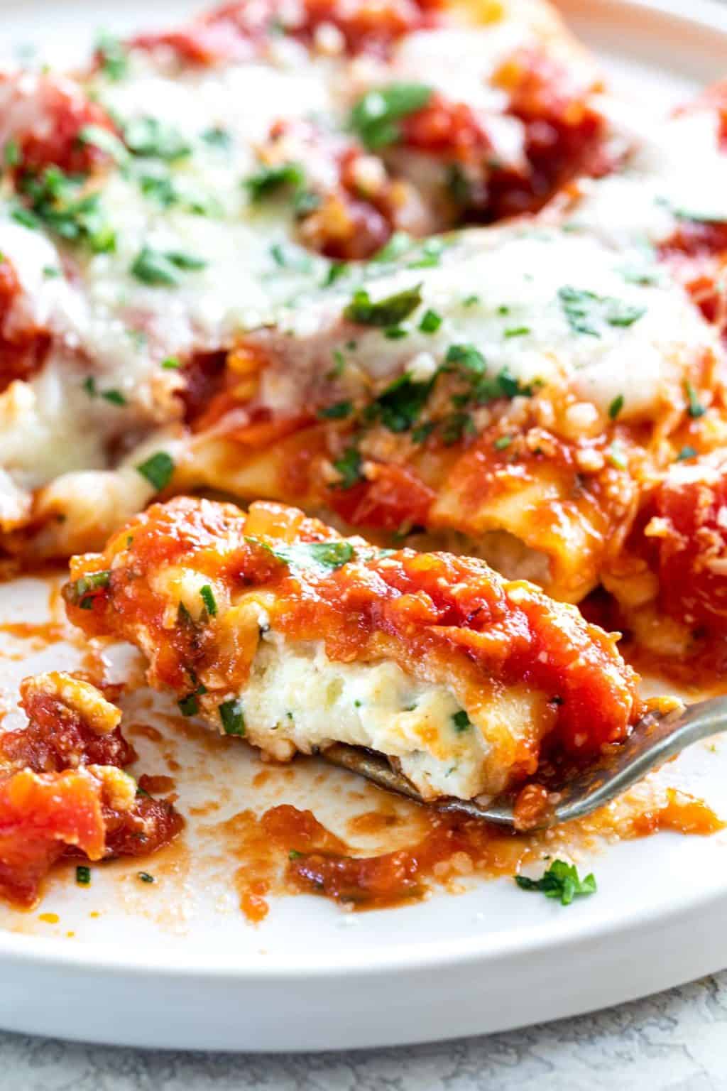 Manicotti Recipe - Jessica Gavin