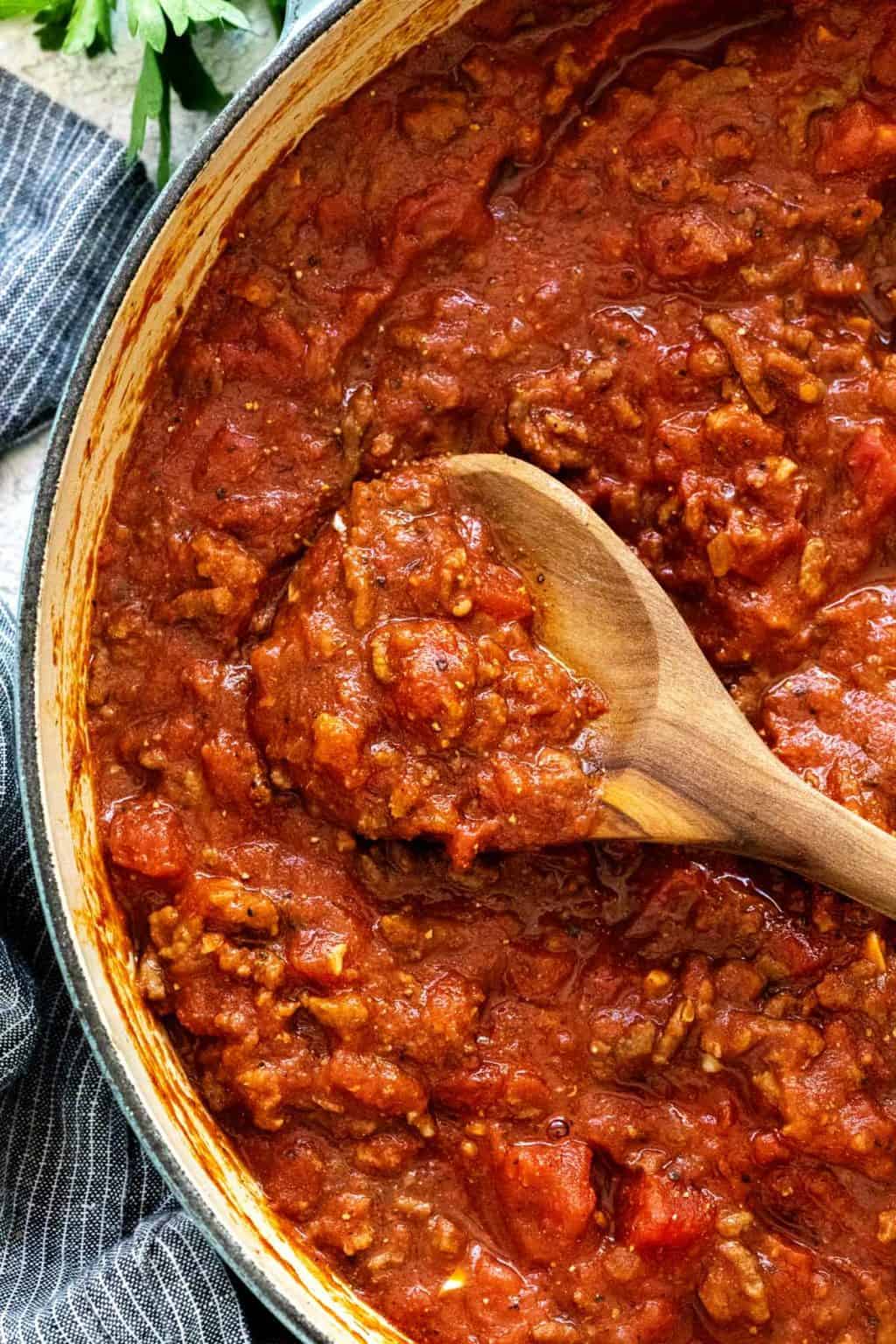 Homemade Meat Sauce - Jessica Gavin
