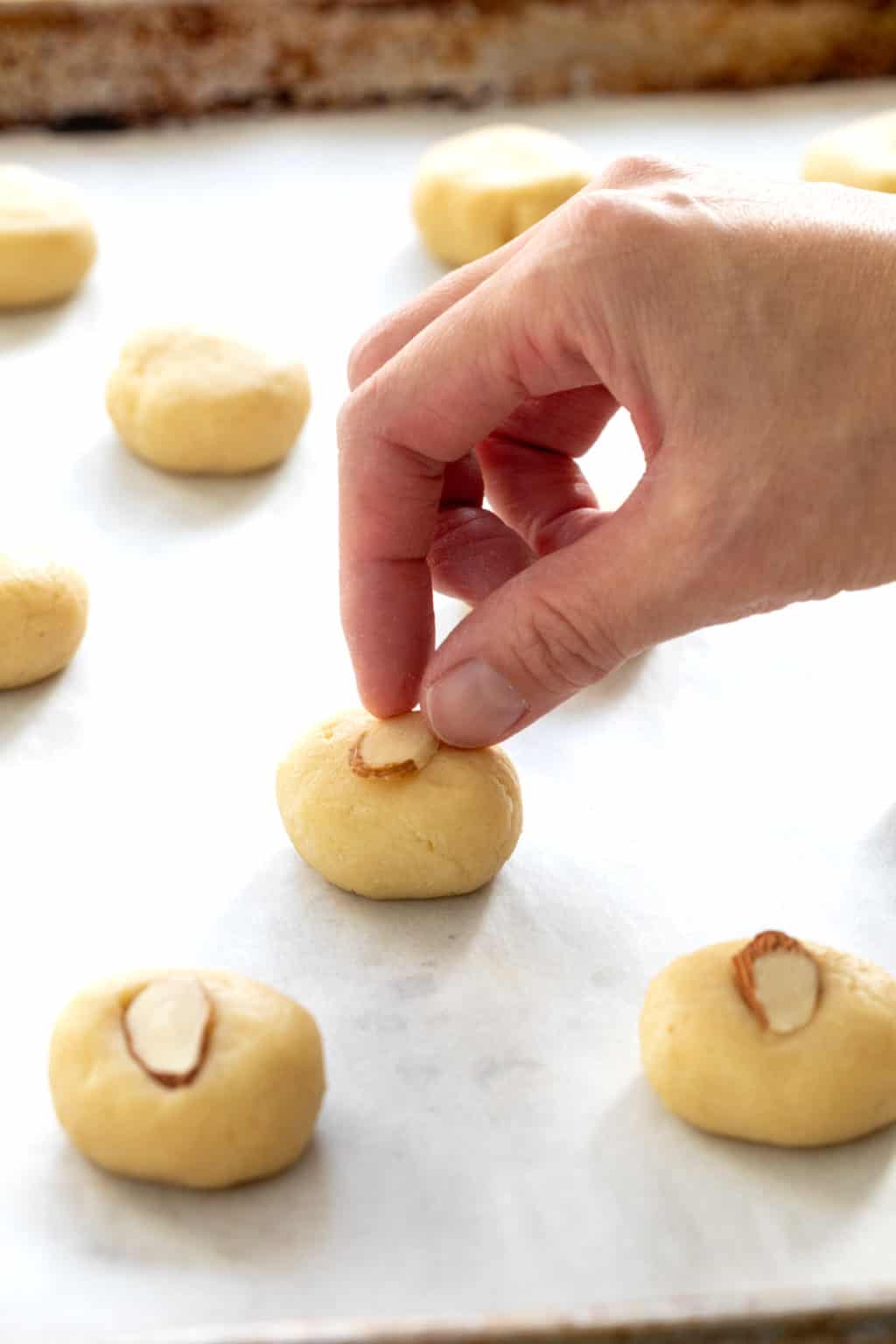 Chinese Almond Cookies - Jessica Gavin
