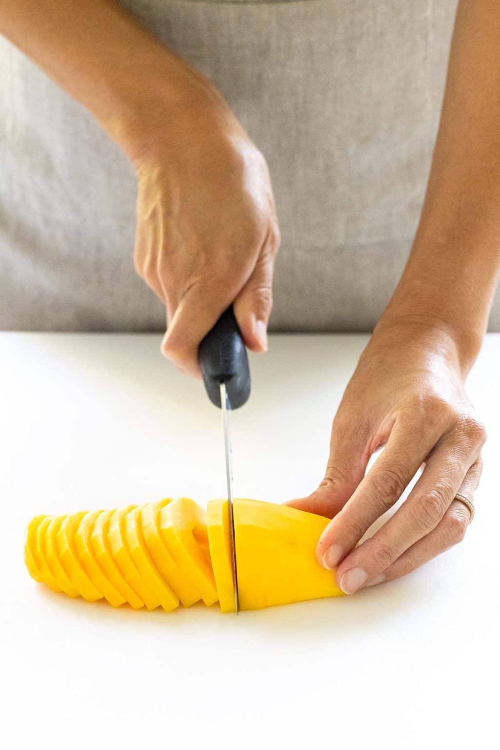 How To Cut a Papaya - Jessica Gavin