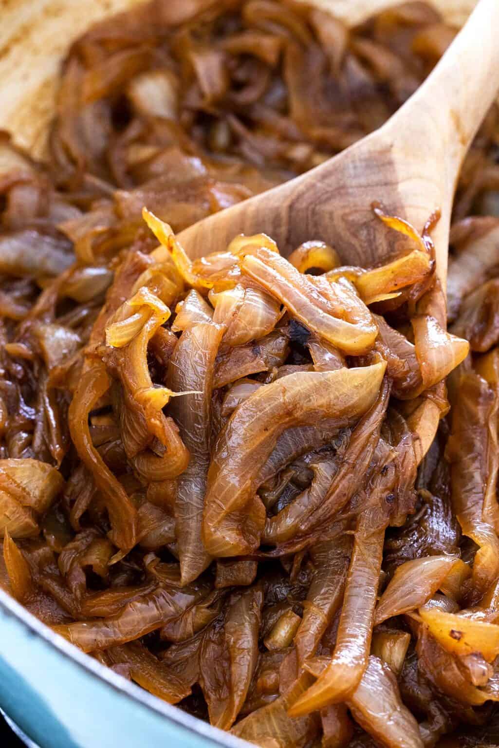 How to Caramelize Onions - Jessica Gavin