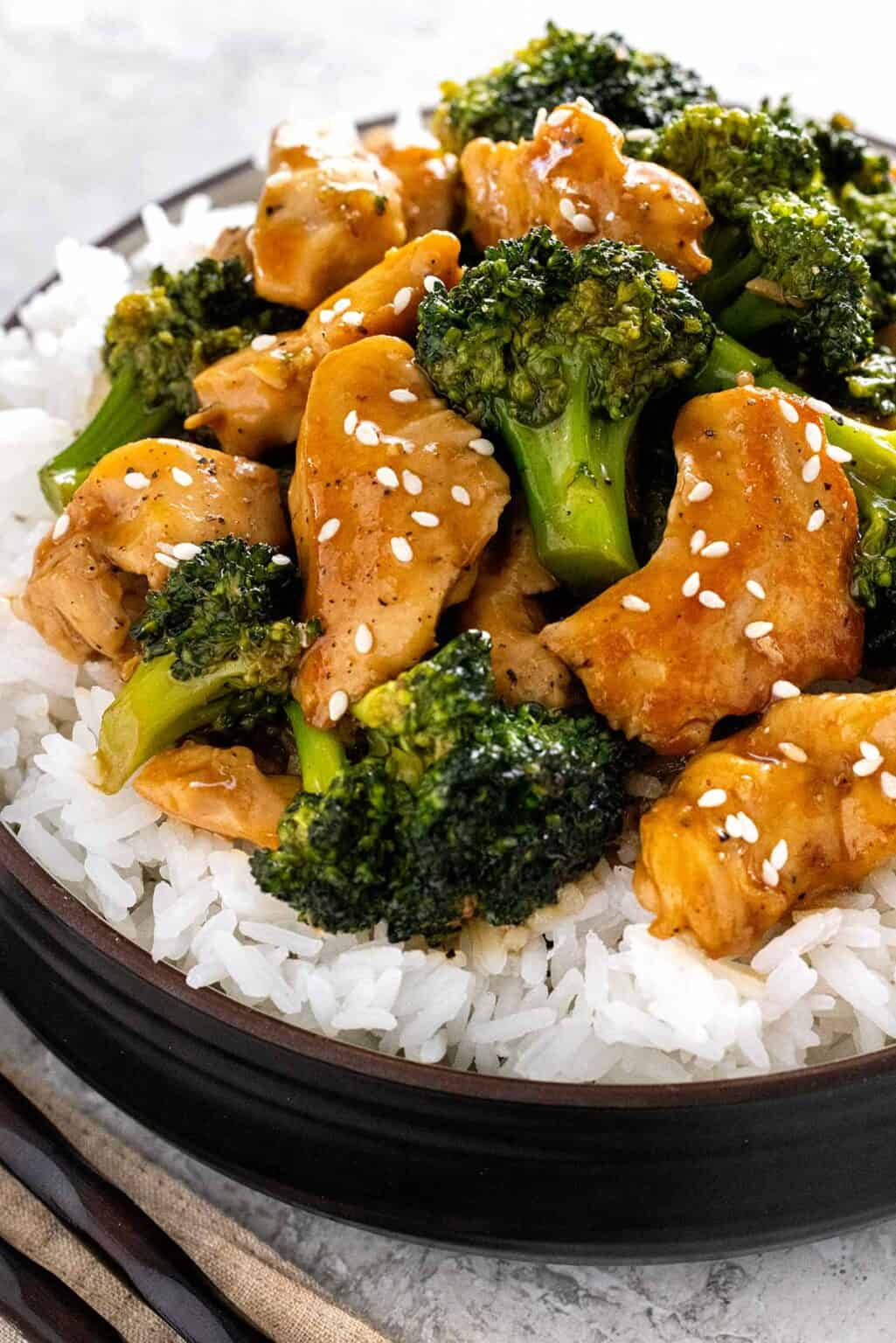 Chicken Broccoli Stir-fry Recipe - Jessica Gavin