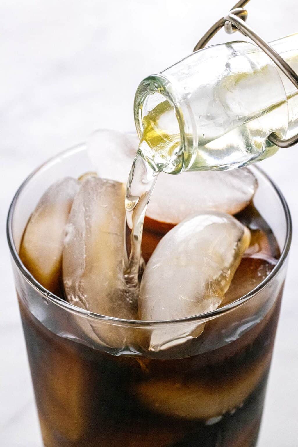 Simple Syrup Recipe - Jessica Gavin