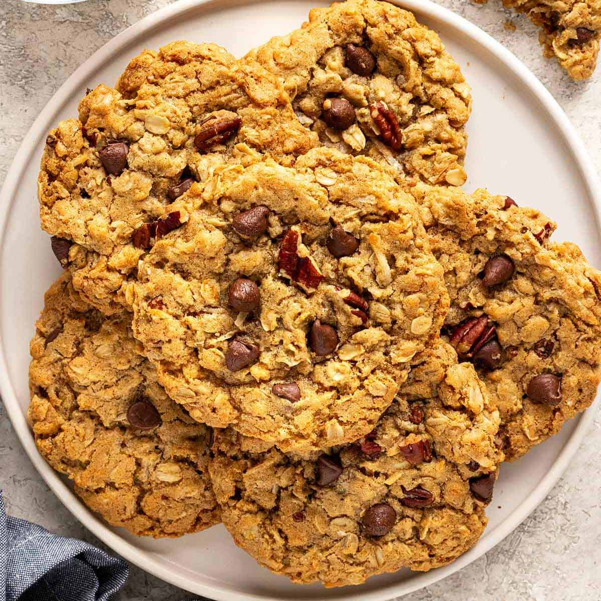 Molded Cookies - Jessica Gavin